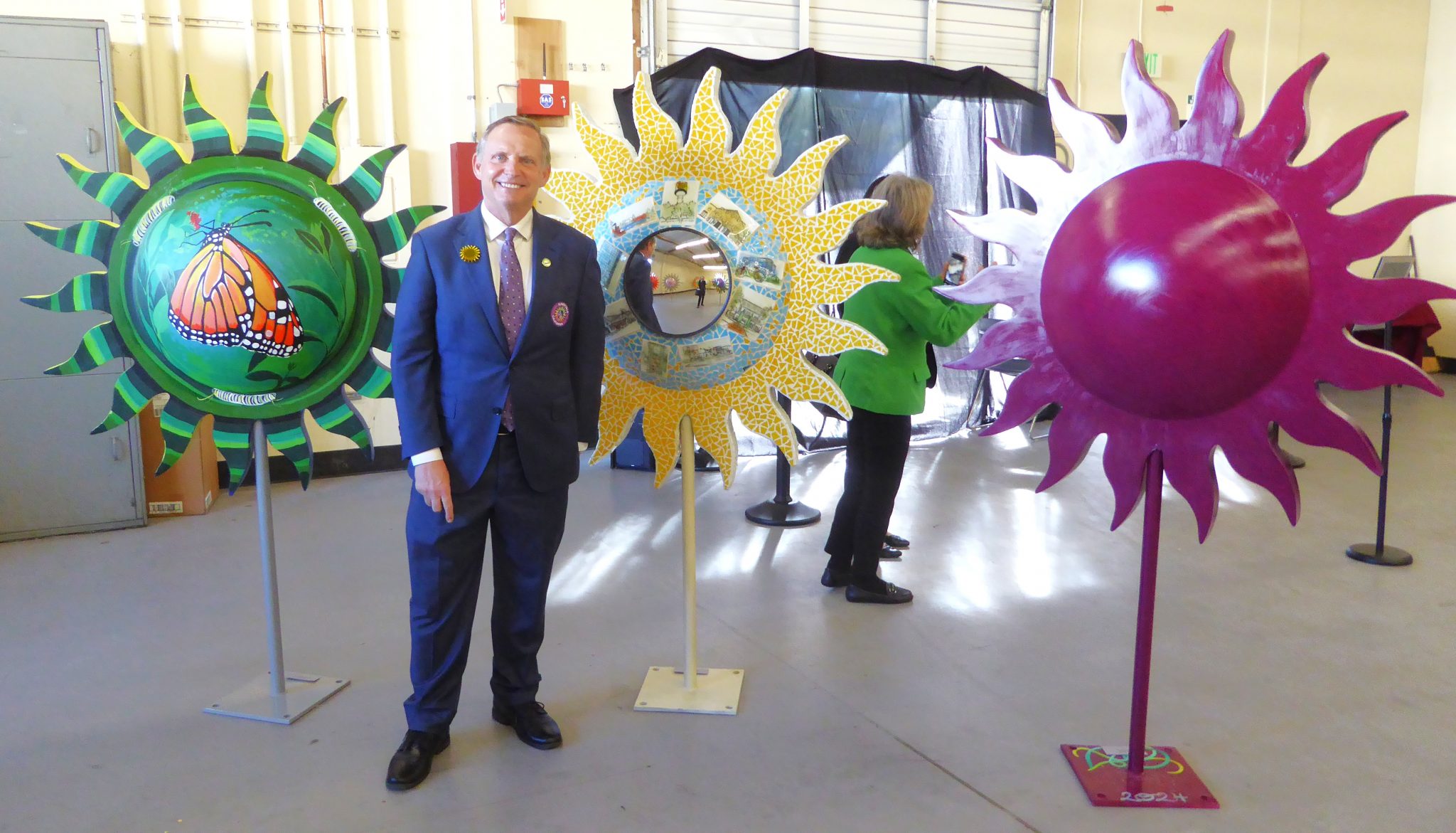 Sunnyvale Unveils 26 Stunning Sun Flair Public Art Sculptures - The ...