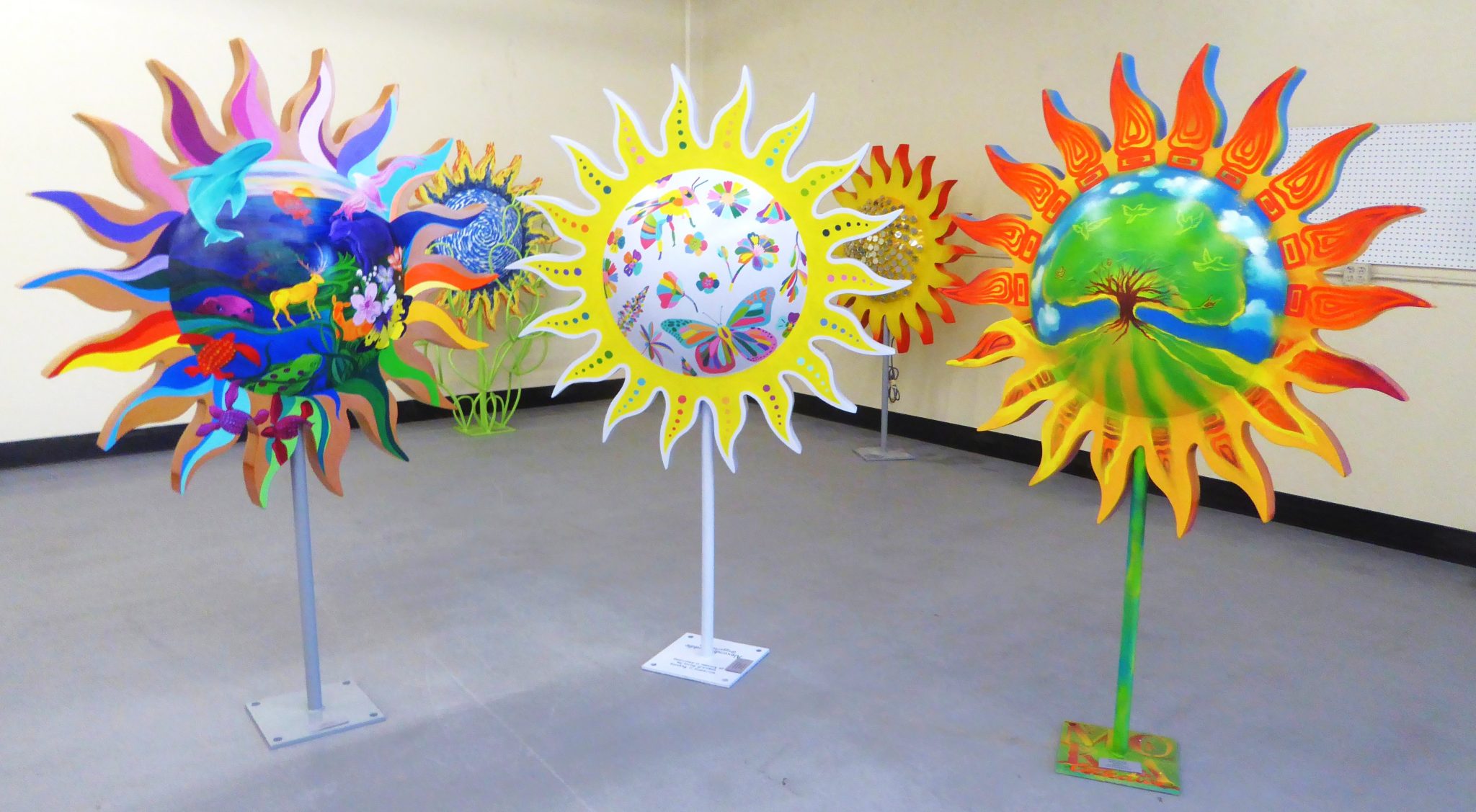 Sunnyvale Unveils 26 Stunning Sun Flair Public Art Sculptures - The ...